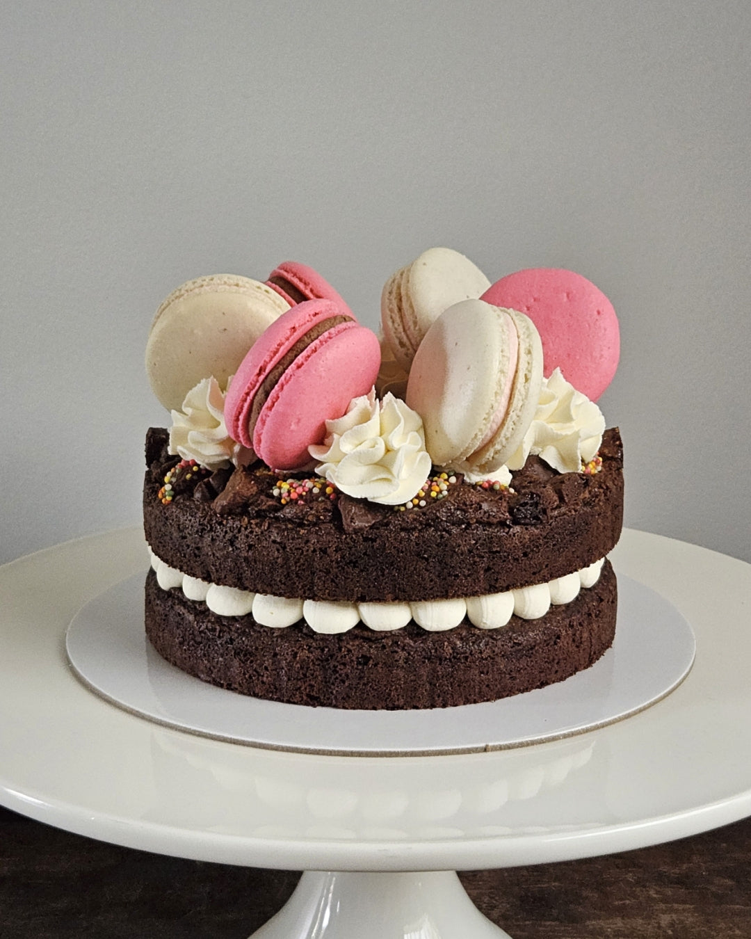 Mini Brownie Stack with macs – Bake me one